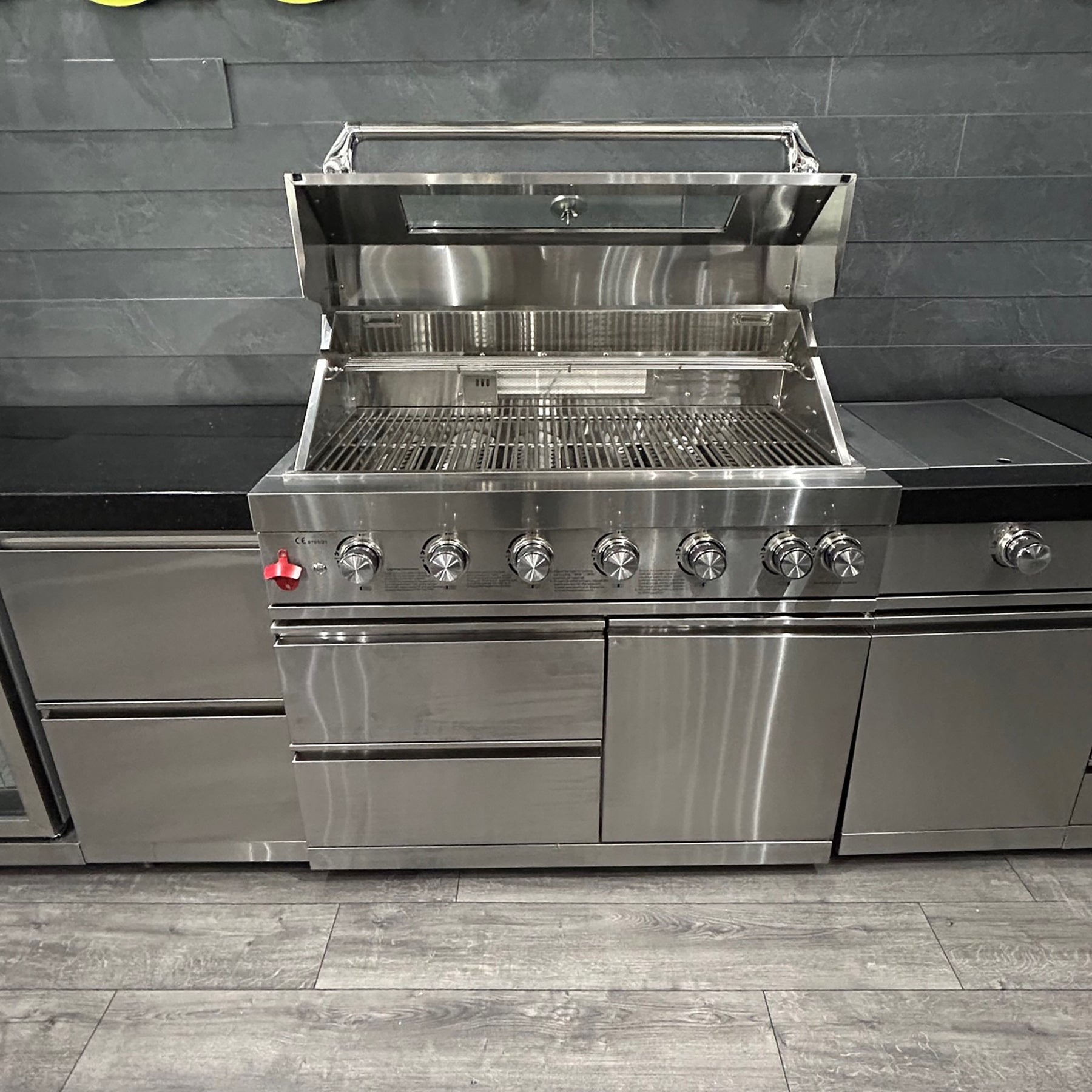 Ex Display Draco Grills 6 Burner Stainless Steel Outdoor Kitchen with ...