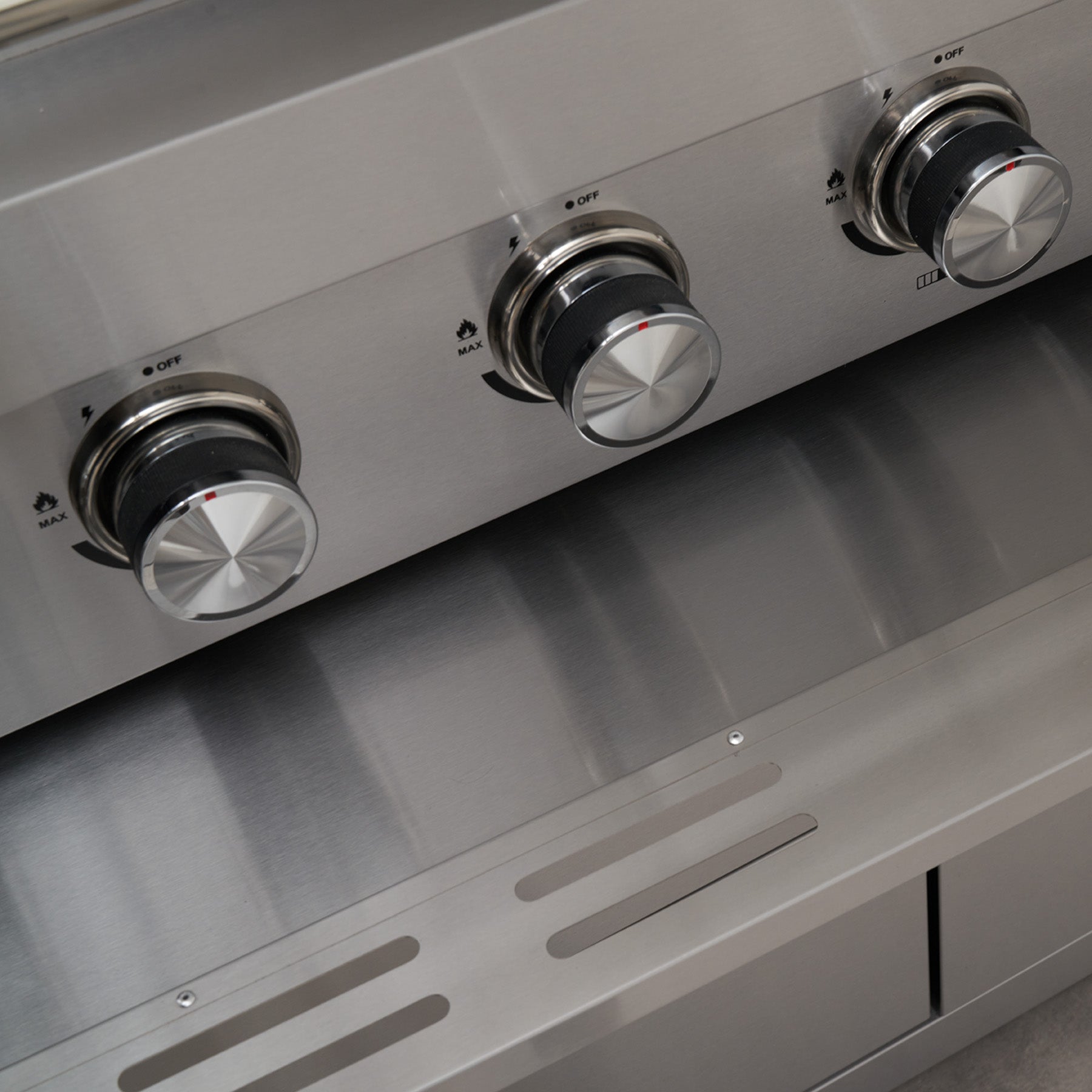 Draco Grills Z640 Deluxe 6 Burner Stainless Steel Gas Barbecue with Ca ...