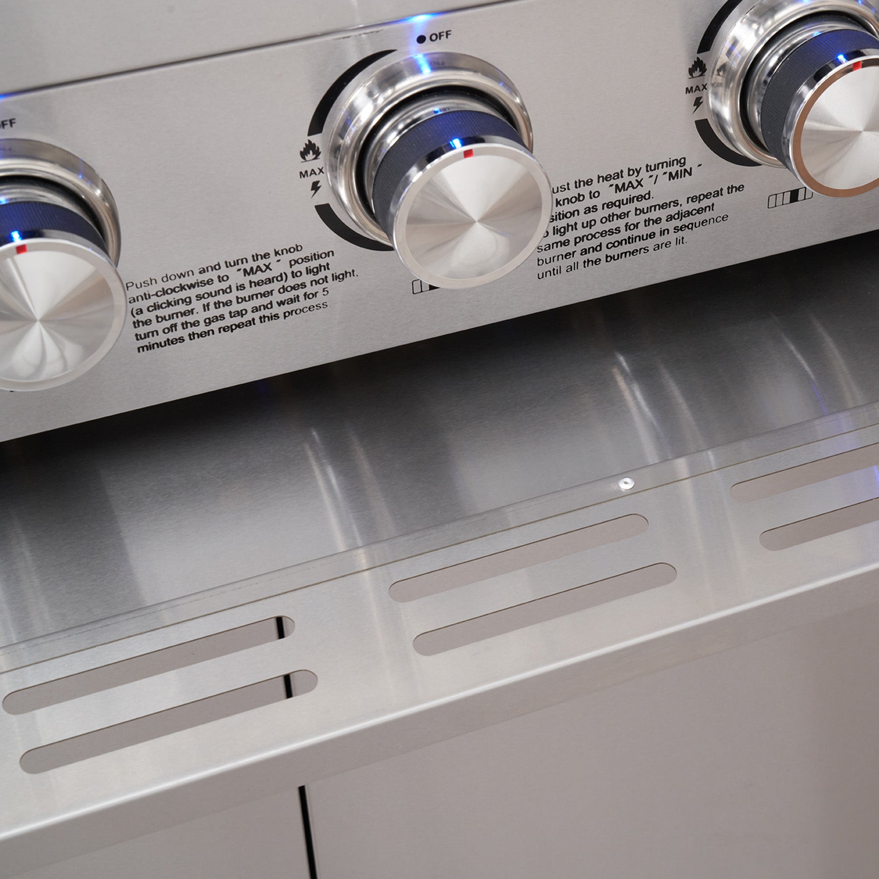Draco Grills Z450 Deluxe 4 Burner Stainless Steel Gas Barbecue with In ...