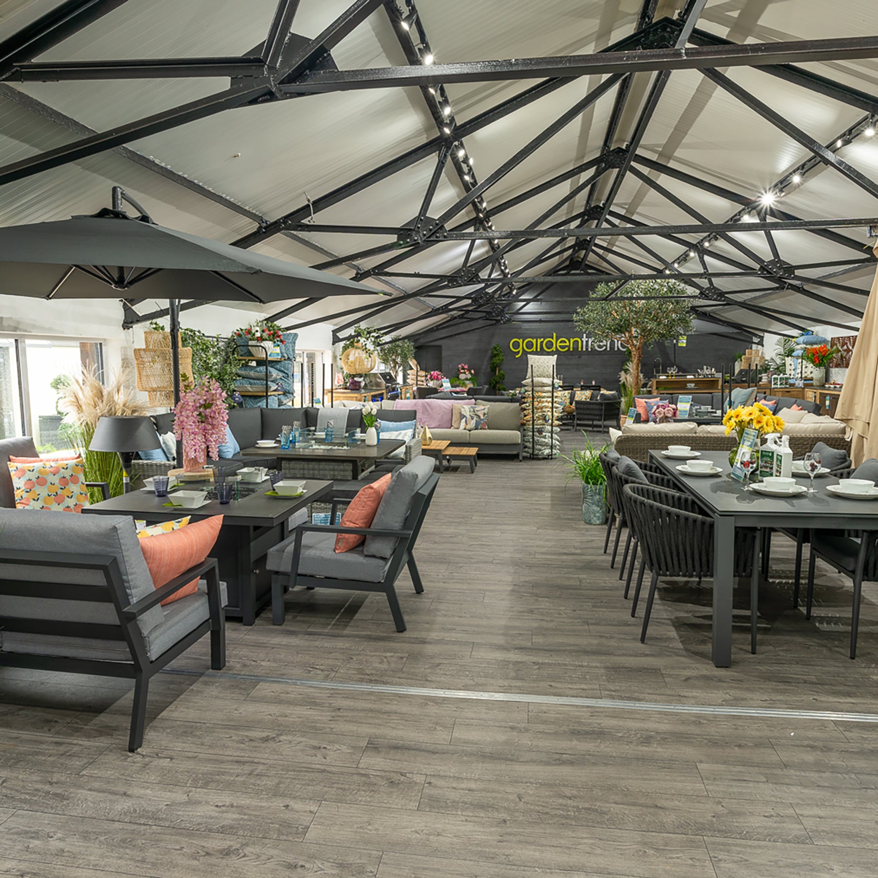 Garden Trends Showroom at Moss End Garden Village